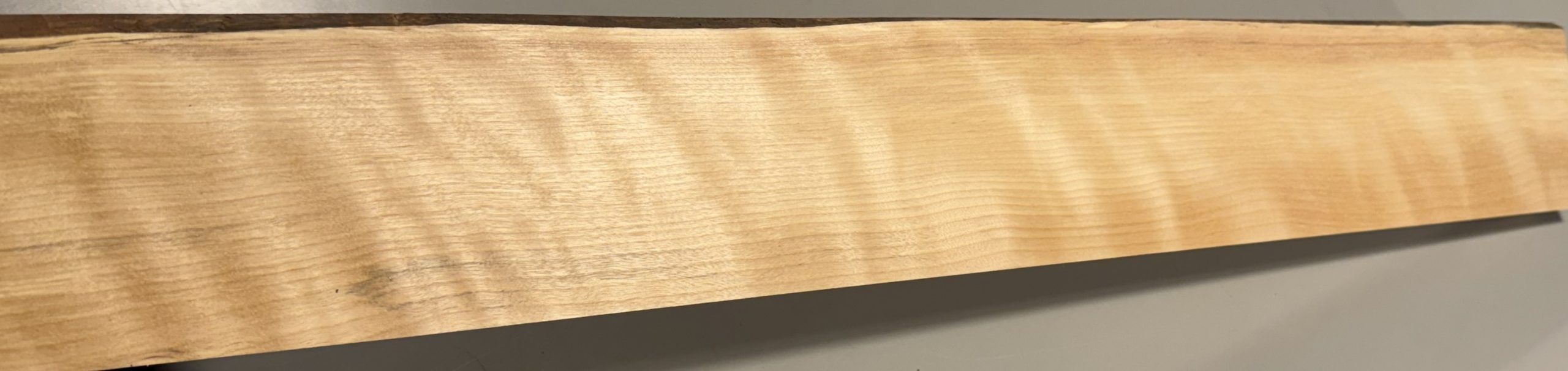Neck Blank-#15193–Hard Flame Birch Rift Sawn 30″x4″x1.27″ – Kimball ...